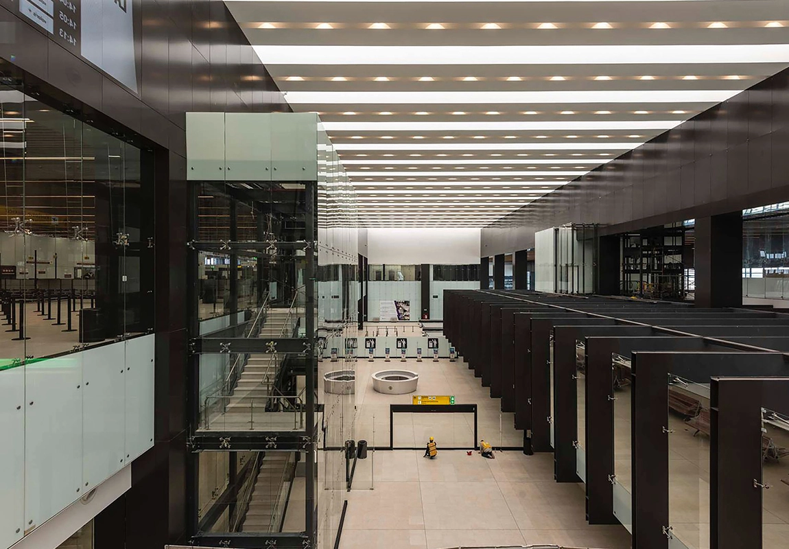 Tijuana New Processor Building - Salvador Rivas architects